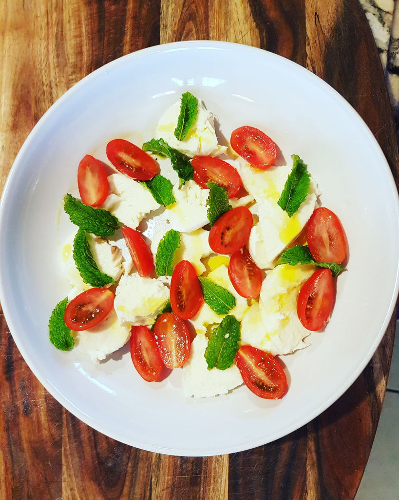 Sunshine Salad – Broighter Gold Rapeseed Oil